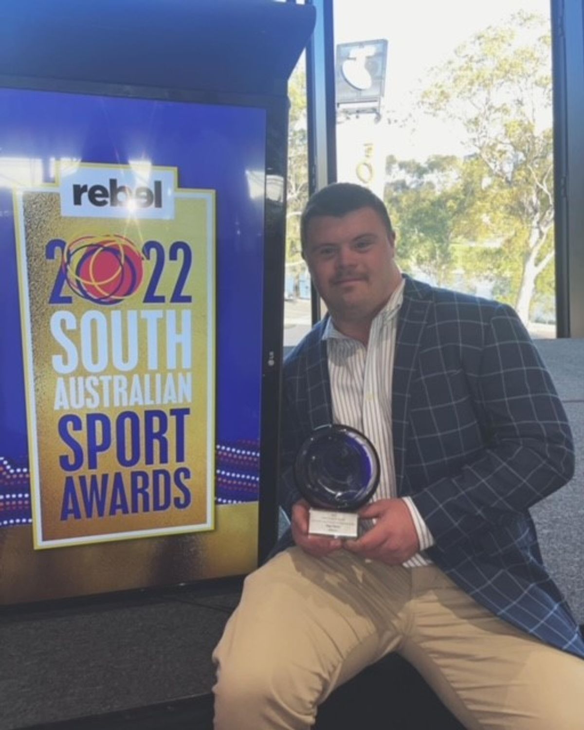 Lets help get Hugo Taheny to France